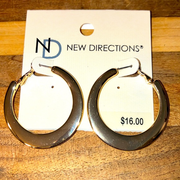 new directions | Jewelry | New Directions Shiny Gold Hoop Earrings ...